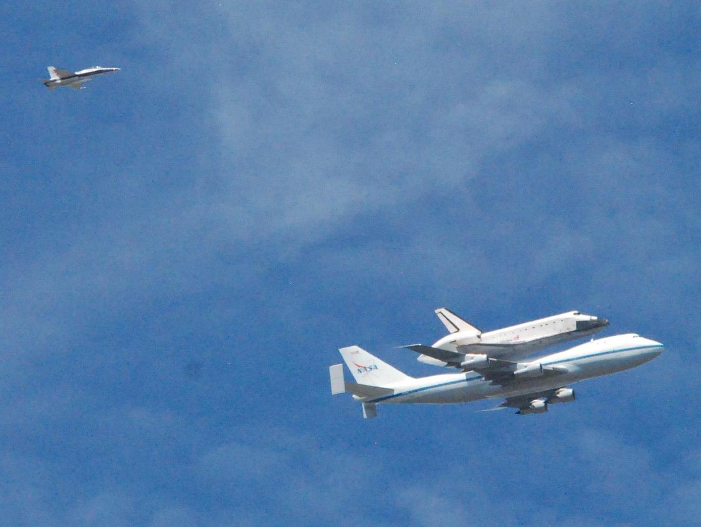Space Shuttle Endeavour Flies Over Los Angeles | A Viking in LA