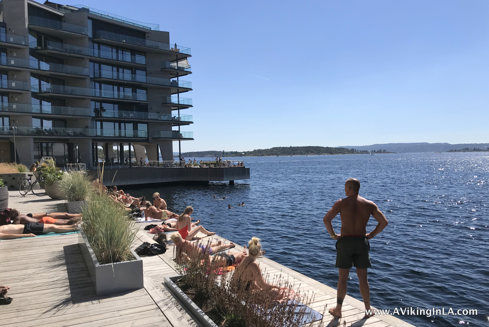 Oslo Harbor Promenade: Venice Beach the Oslo Way! | A Viking in LA
